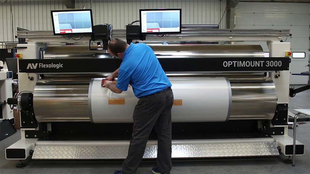 Optimount: Motorized Flexo Plate Mounter for Postprint | AV Flexologic
